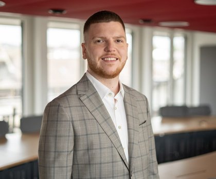 SERV | Finanzen & Controlling Team